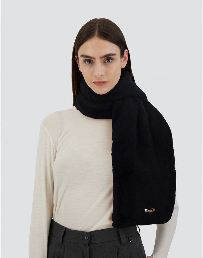 Women's Scarves - Luxury Accessories | Herno®